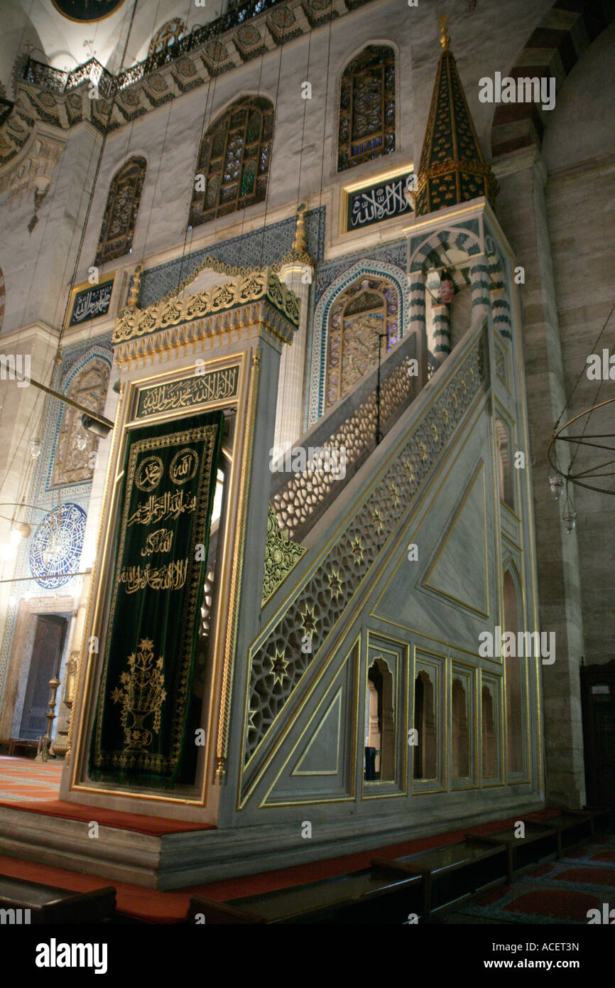 Minbar of suleymaniye mosque Banque de photographies et d’images à ...
