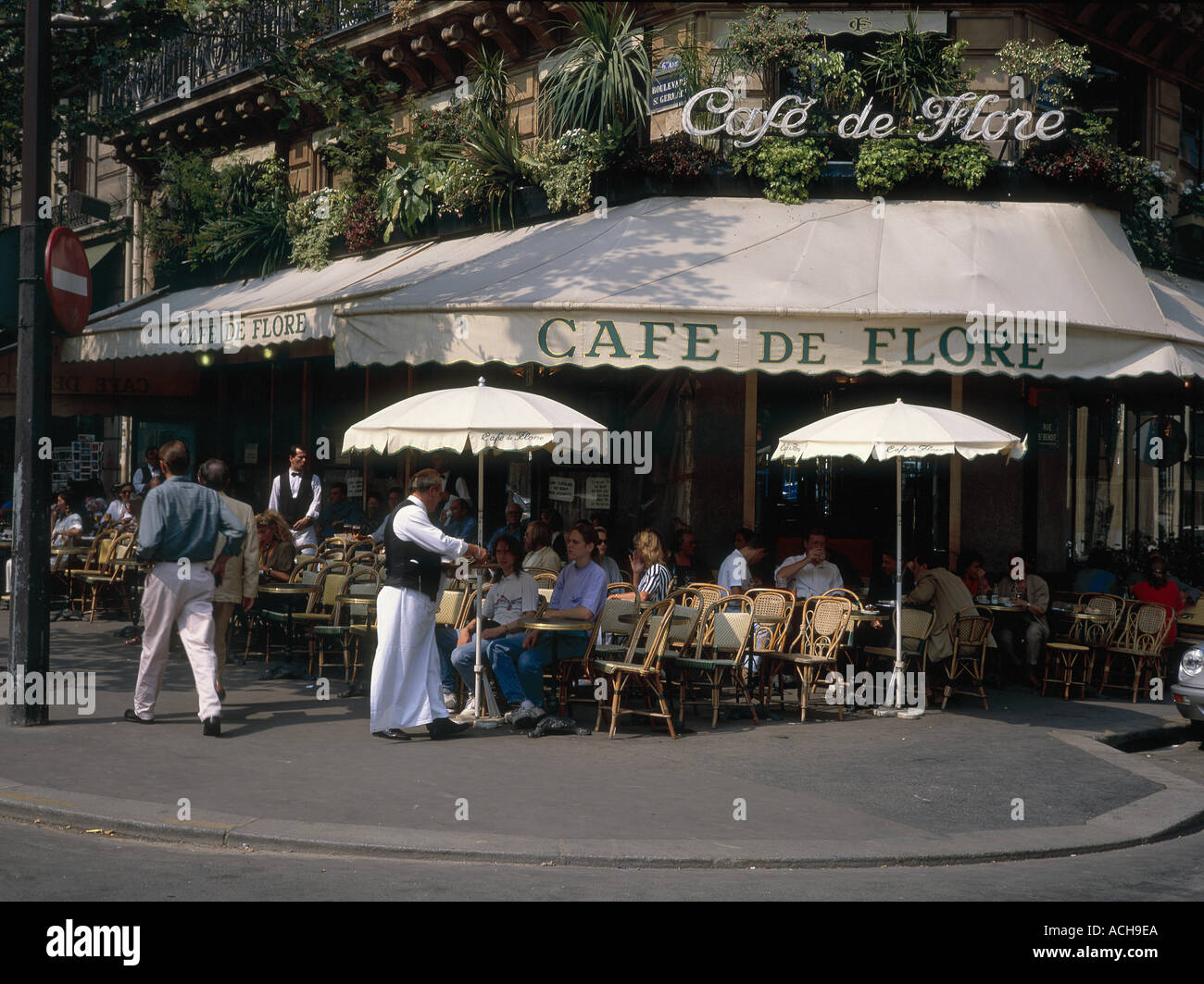 Café de flore terrasse Banque de photographies et d’images à haute ...