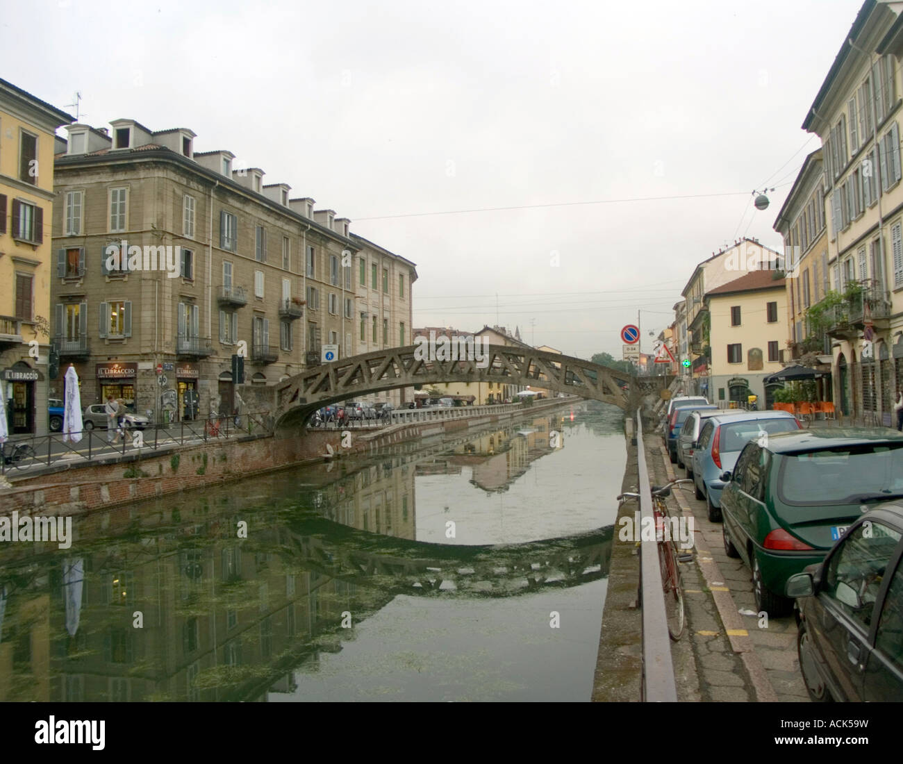 Navigli milano Banque de photographies et d’images à haute résolution ...