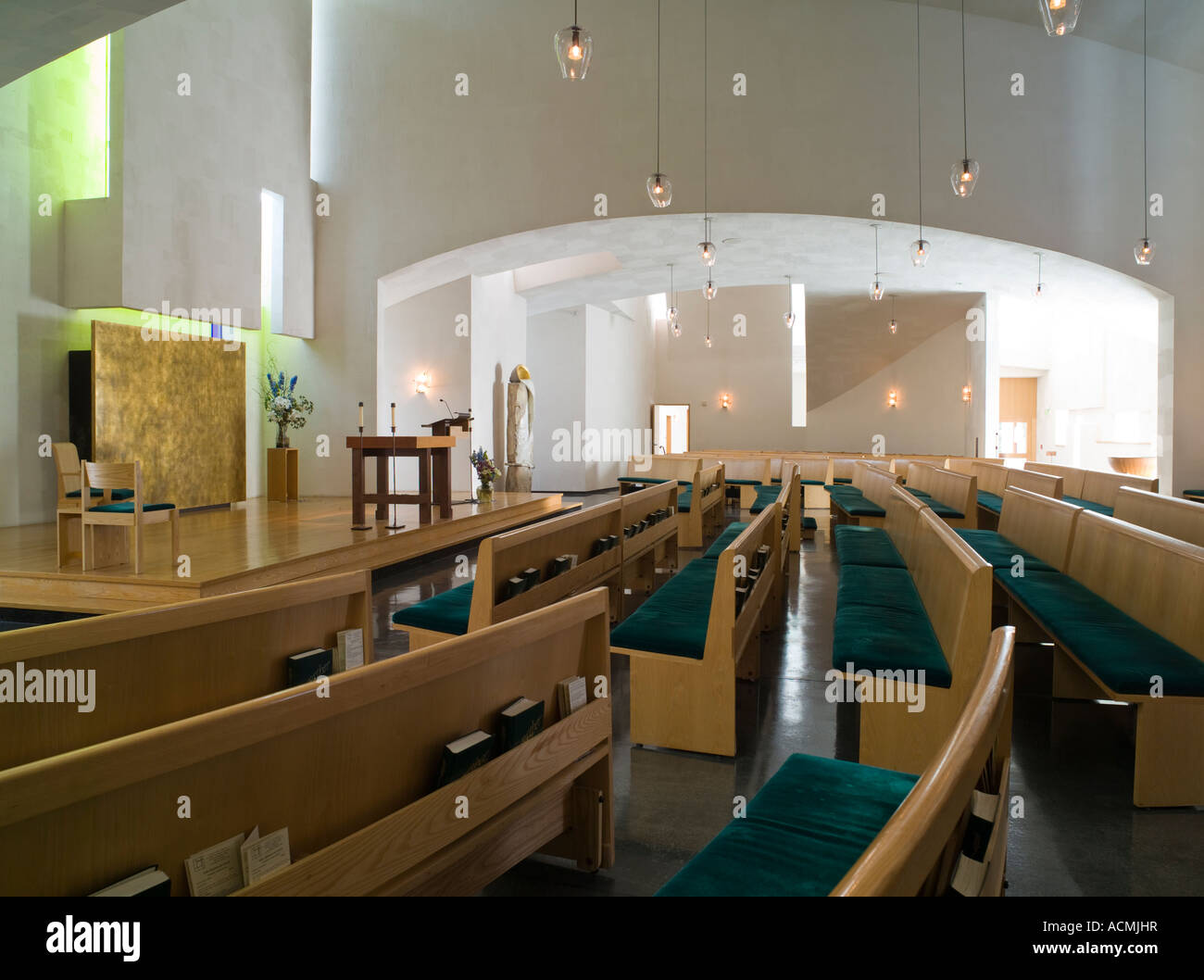 Chapel of st ignatius seattle Banque de photographies et d’images à ...