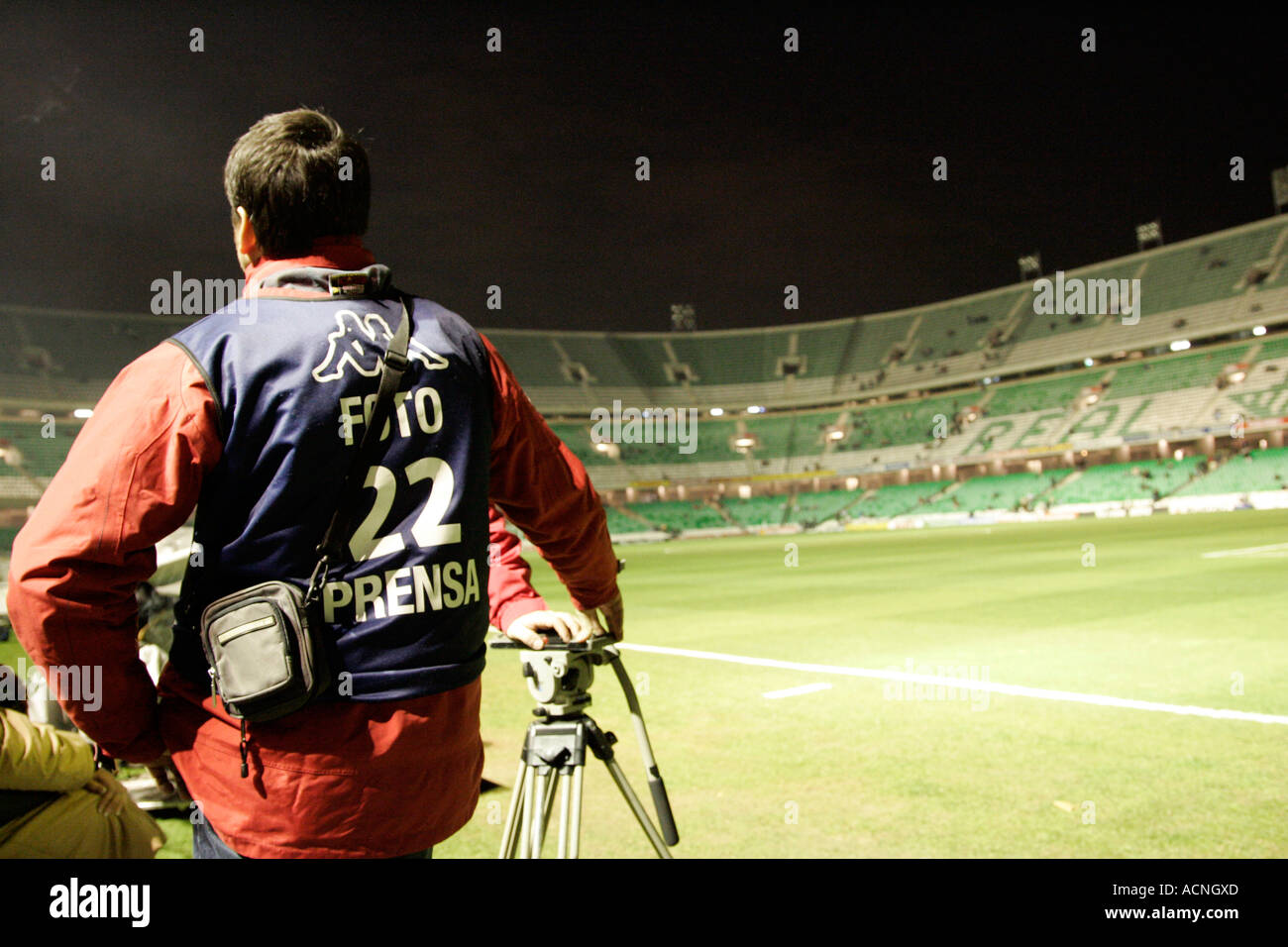 Journaliste de football Banque de photographies et d’images à haute ...