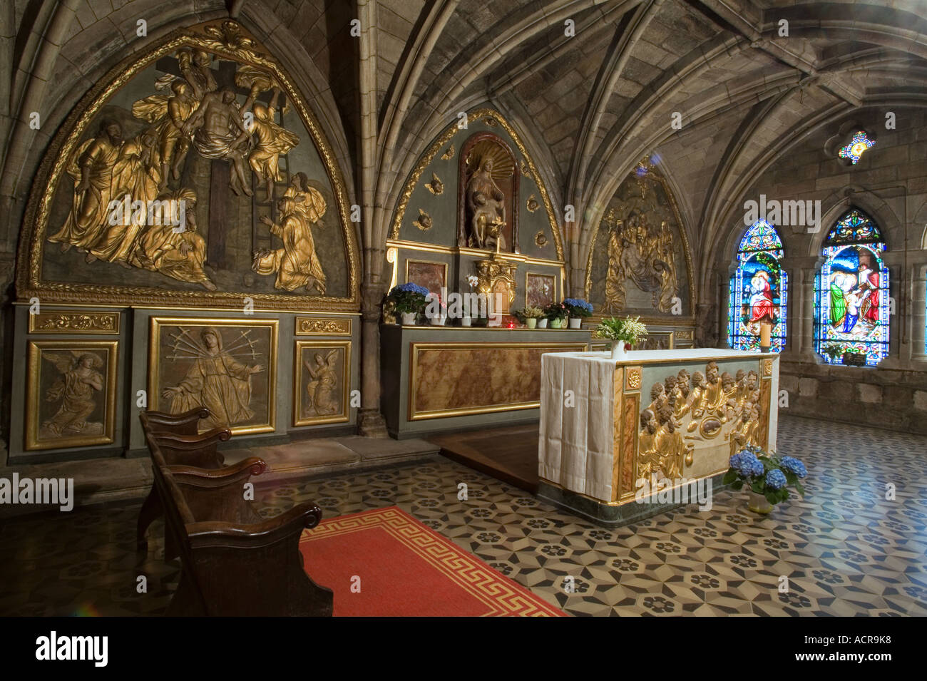 Figeac lot france church Banque de photographies et d’images à haute ...