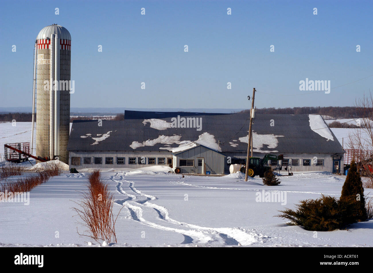 Ferme laitière québec Banque de photographies et d’images à haute ...