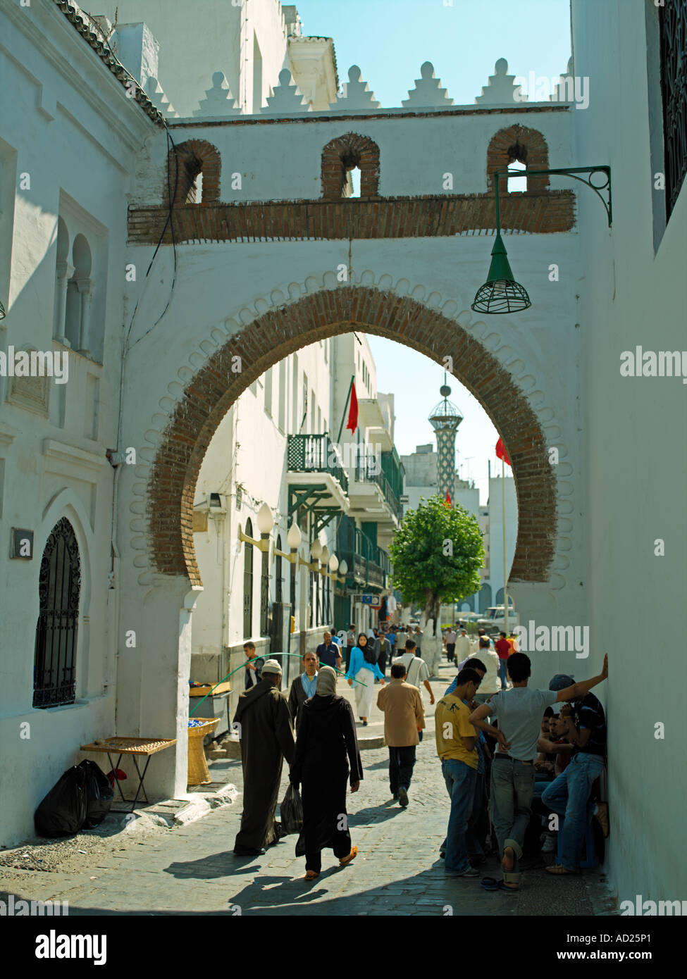 La Médina Bab Rouah passerelle à Tétouan, Maroc Photo Stock - Alamy