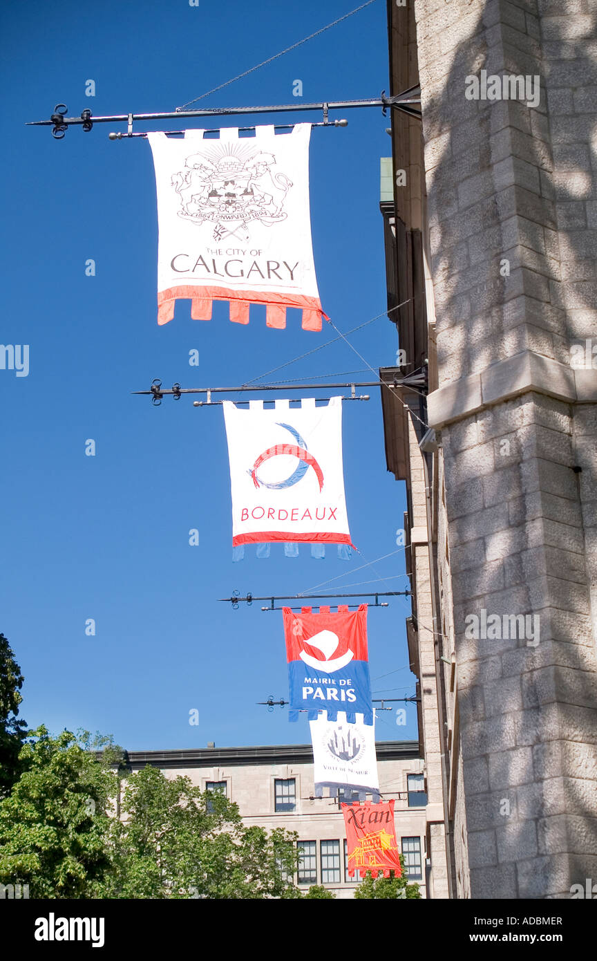 Drapeaux Du Québec Banque d'image et photos - Alamy