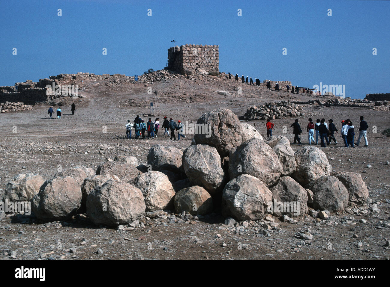 Fête de l'école de visiter la forteresse de Massada Israël catapulte ...