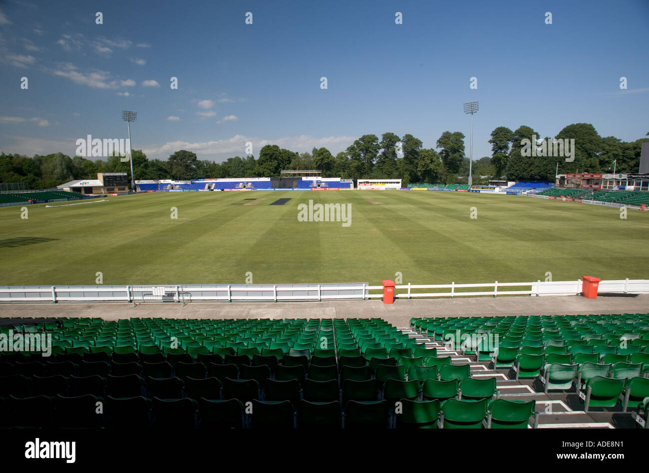 Terrain de cricket des jardins sophia Banque de photographies et d ...