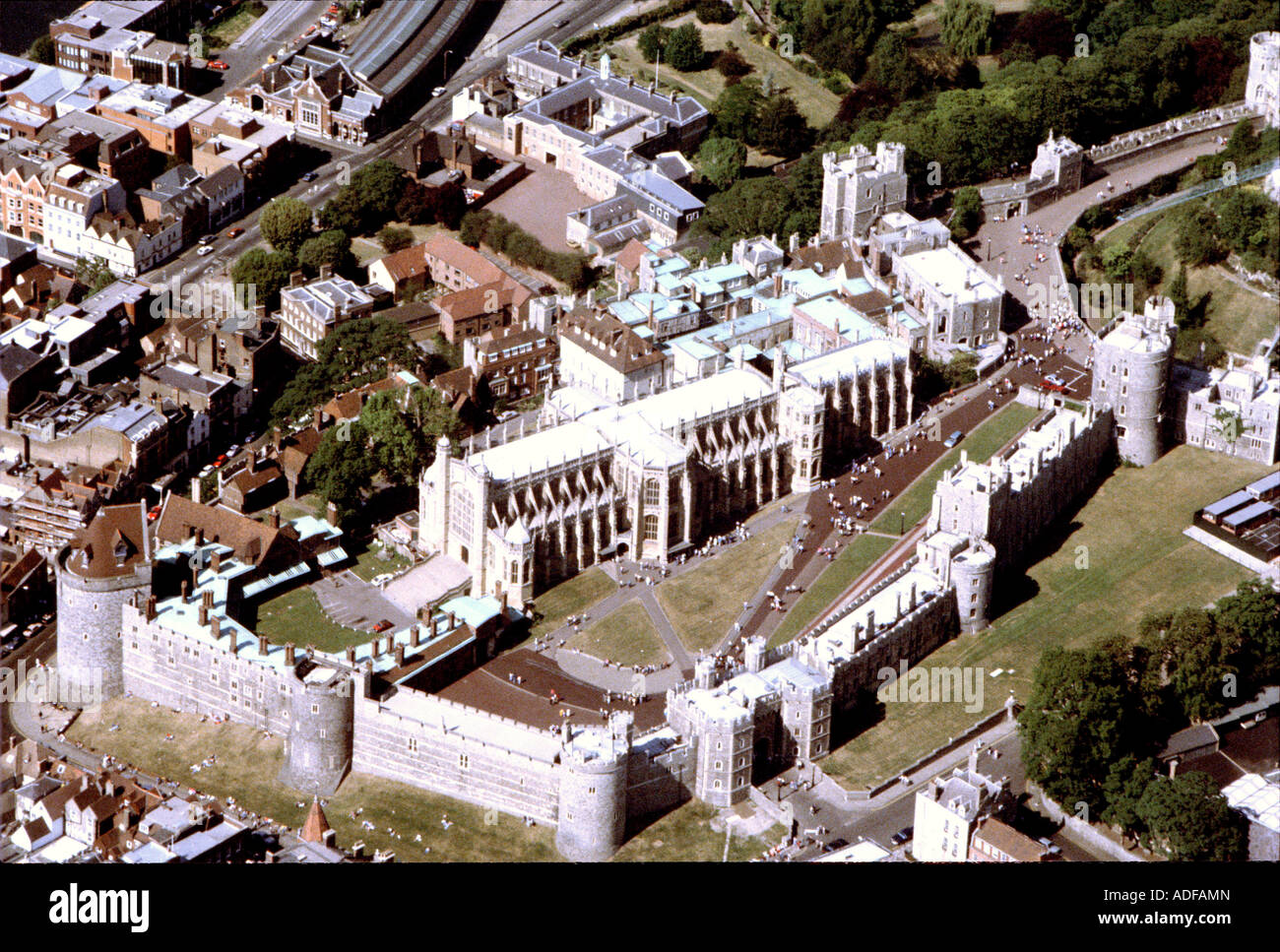 Une vue aérienne du château de windsor Banque de photographies et d ...