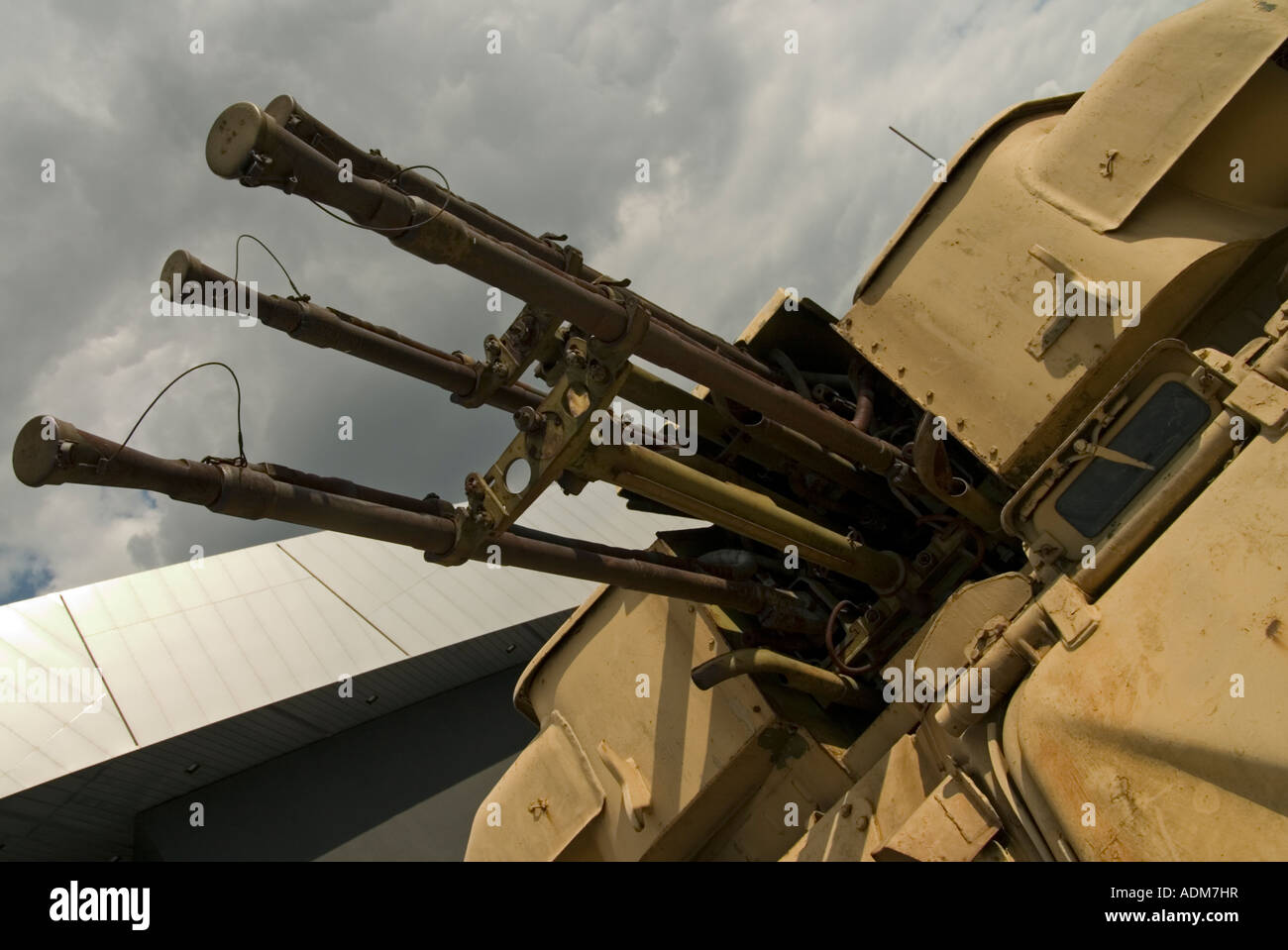 ZSU -23- 4 'Shilka' 23 mm automoteur canon anti-aérien à l'extérieur de ...