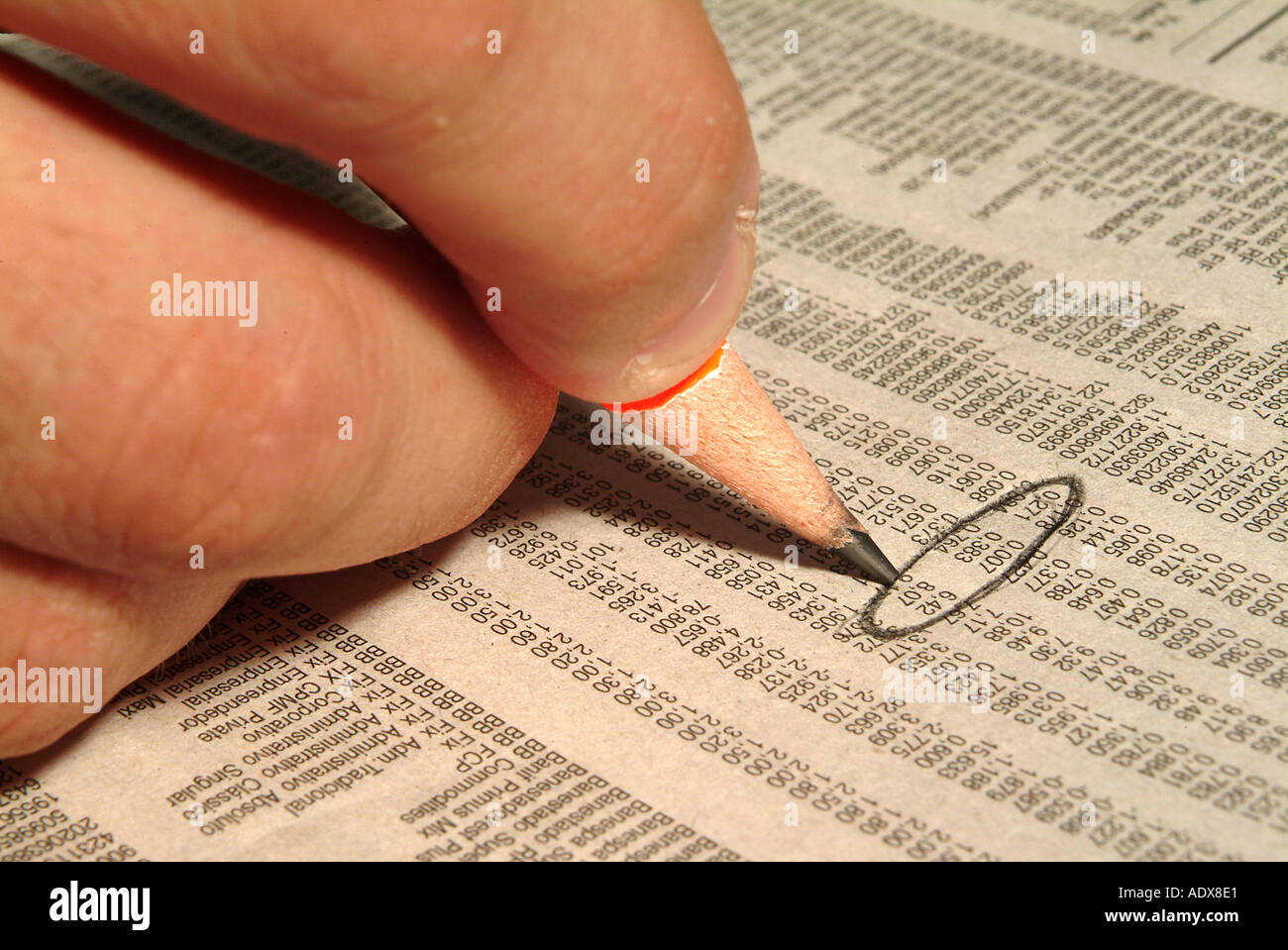 Colonnes de journaux Banque de photographies et d’images à haute ...