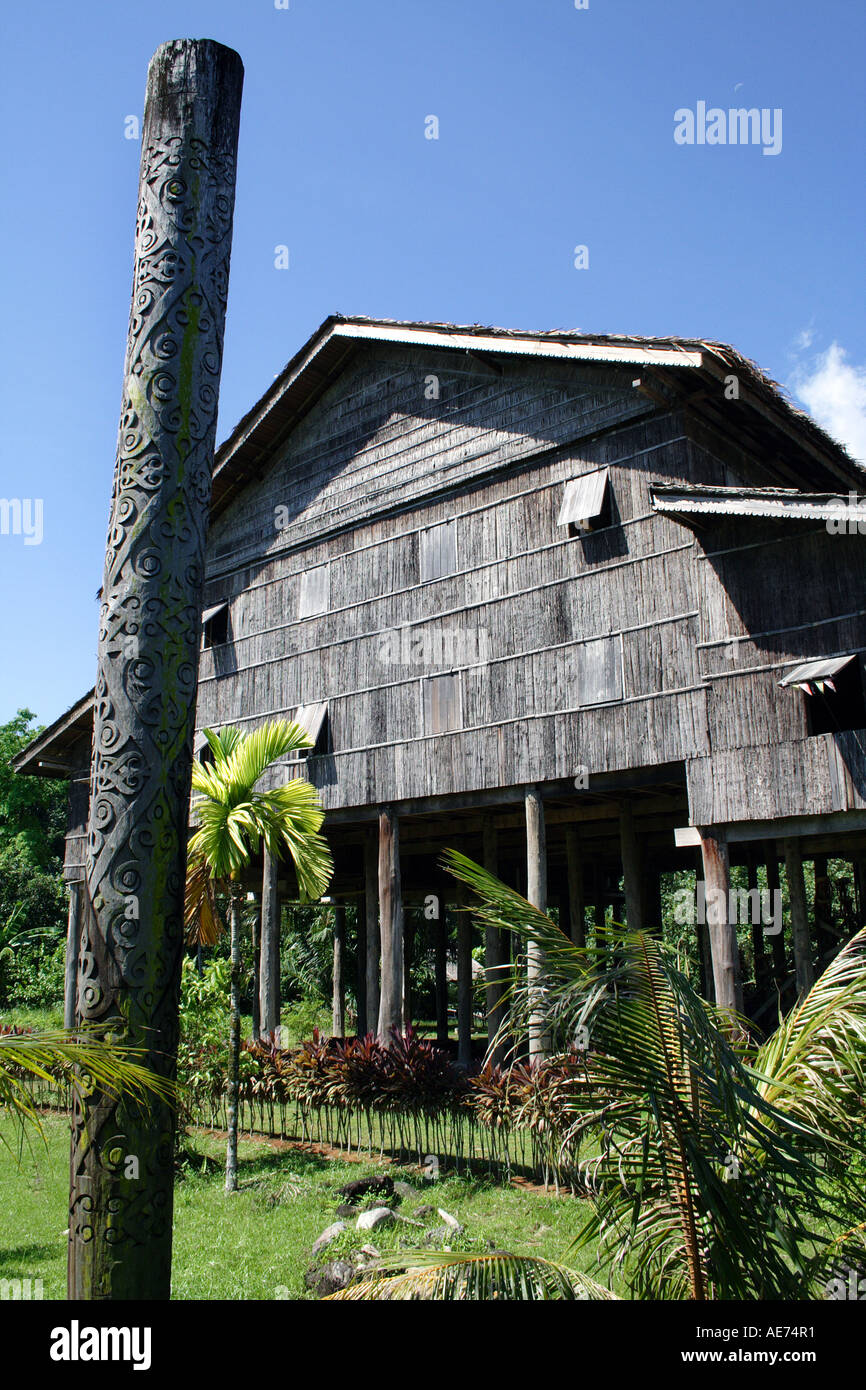 Maison rumah melanau Banque de photographies et d’images à haute ...