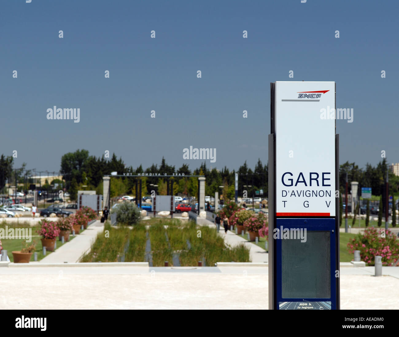 Avignon tgv sncf train station Banque de photographies et d’images à ...