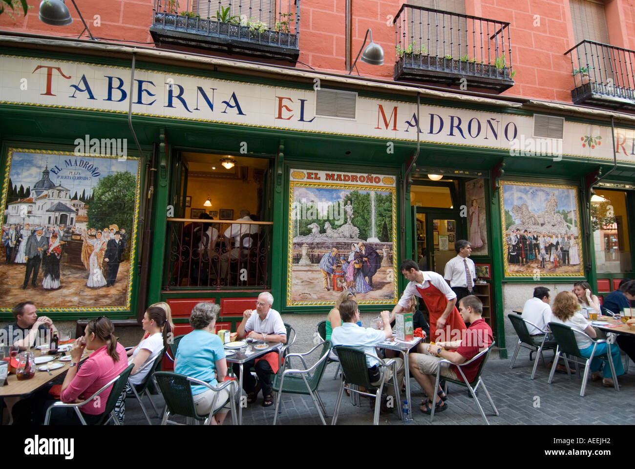 Taberna El Madrono, Madrid, Espagne Banque D'Images, Photo Stock ...