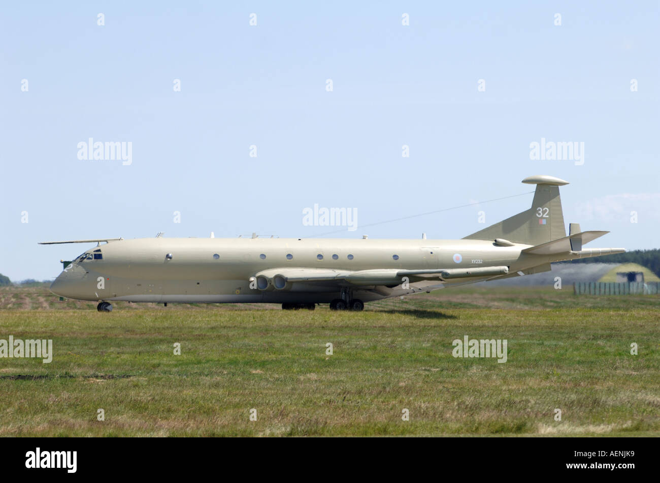 Raf nimrod Banque de photographies et d’images à haute résolution - Alamy