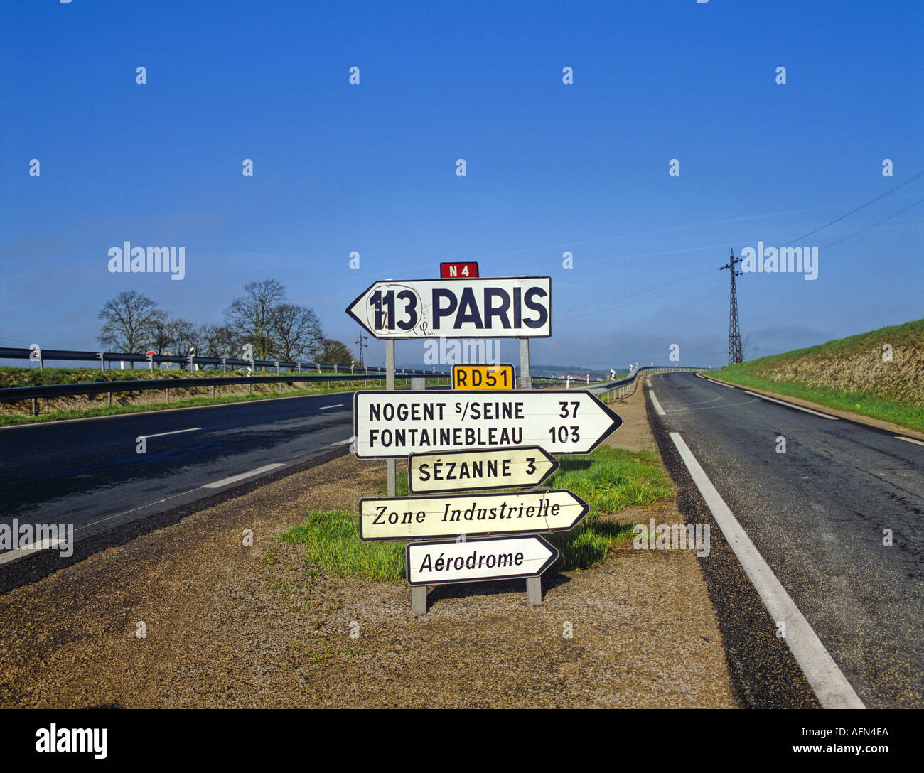 Panneau routier France Photo Stock - Alamy