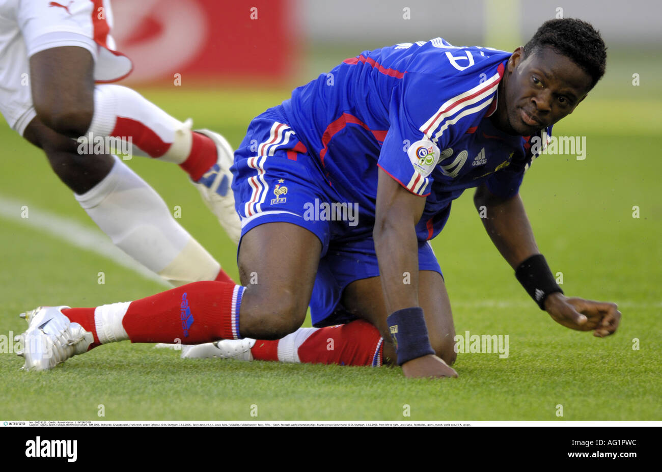 Louis saha france fifa world cup Banque de photographies et d’images à ...