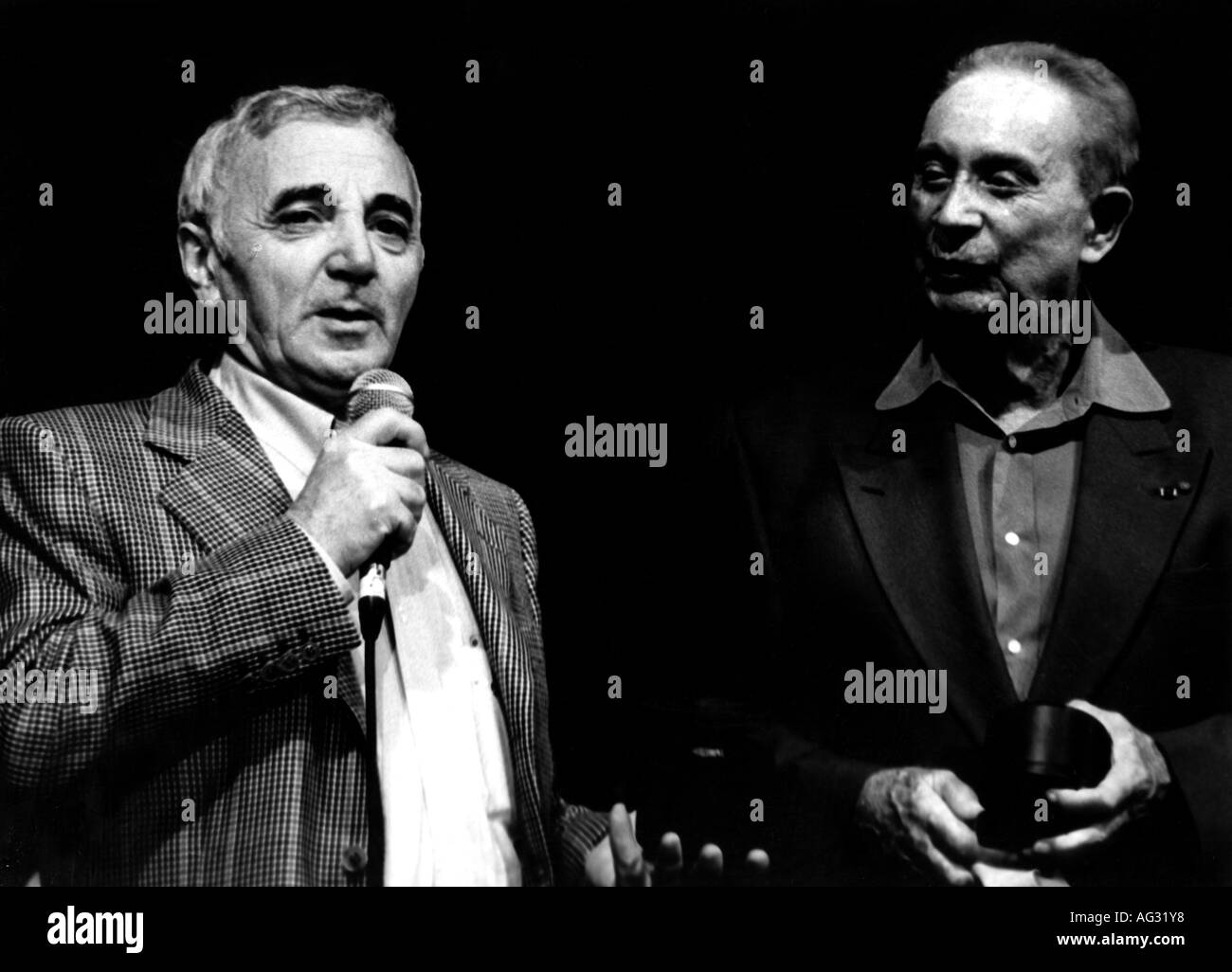 Aznavour charles Banque de photographies et d’images à haute résolution ...