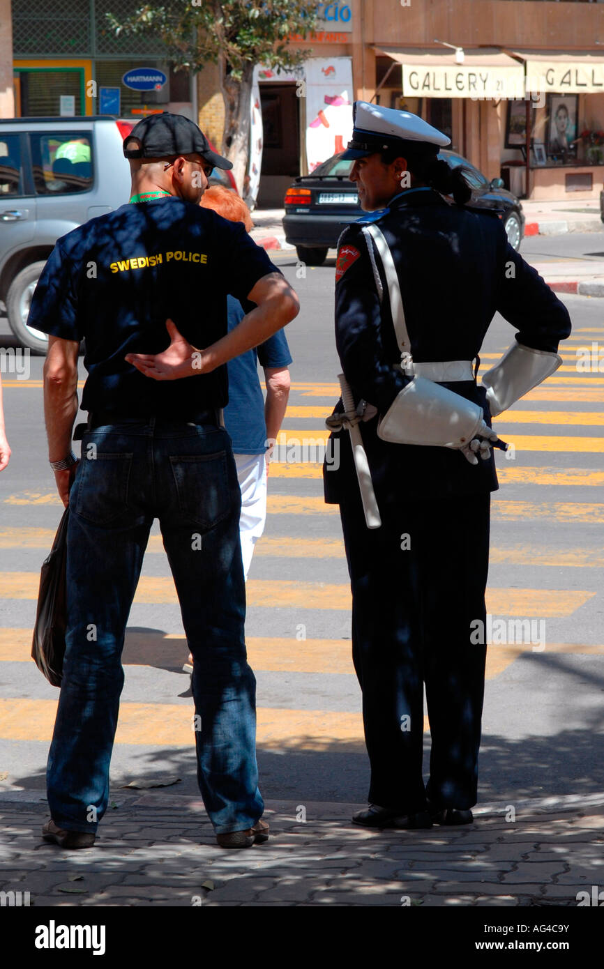Femme policier maroc Banque de photographies et d’images à haute ...