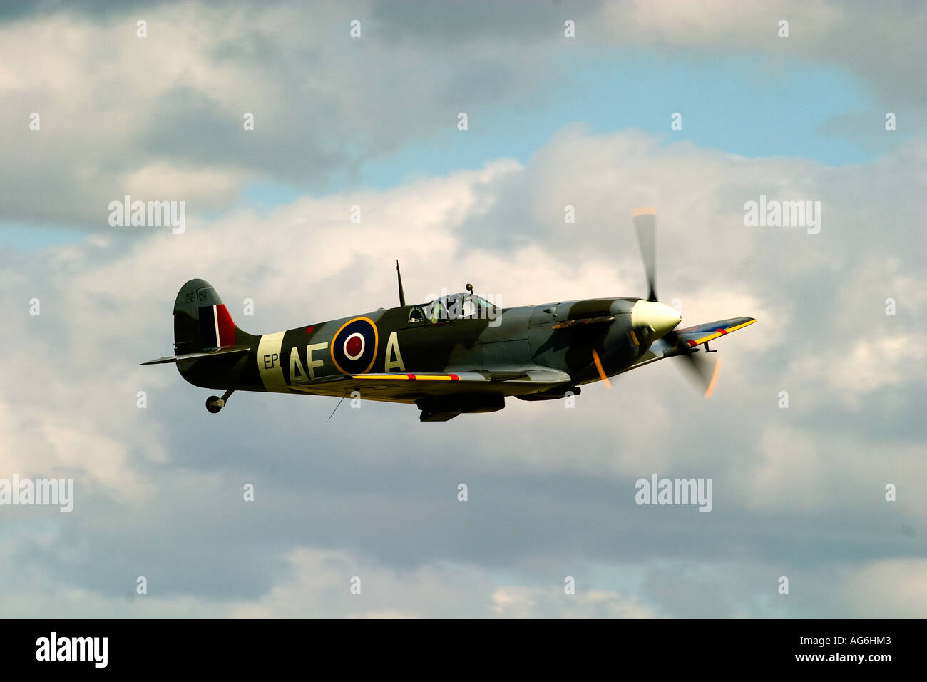 Supermarine spitfire f Banque de photographies et d’images à haute ...
