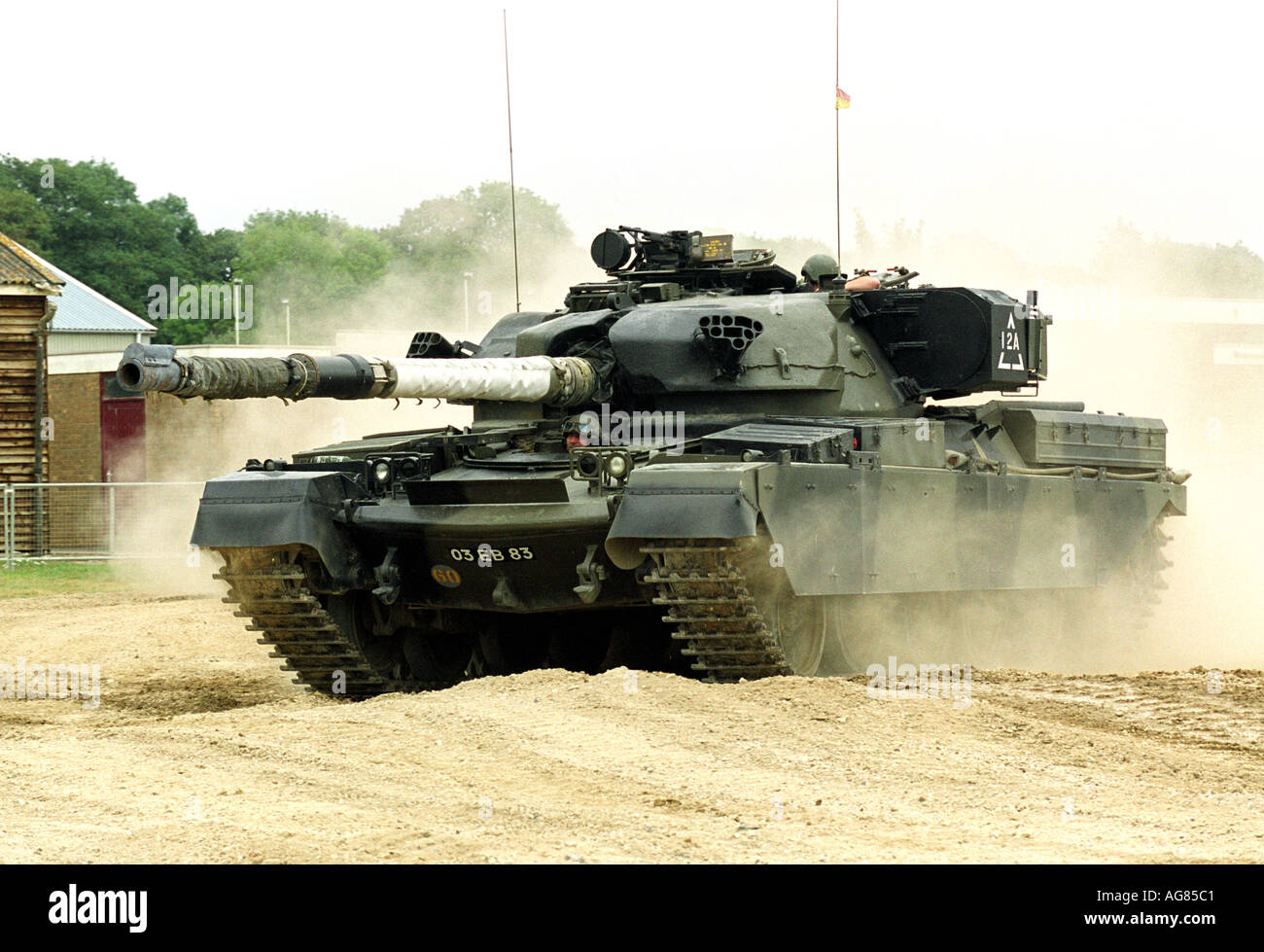 British army challenger 2 battle tank Banque de photographies et d ...