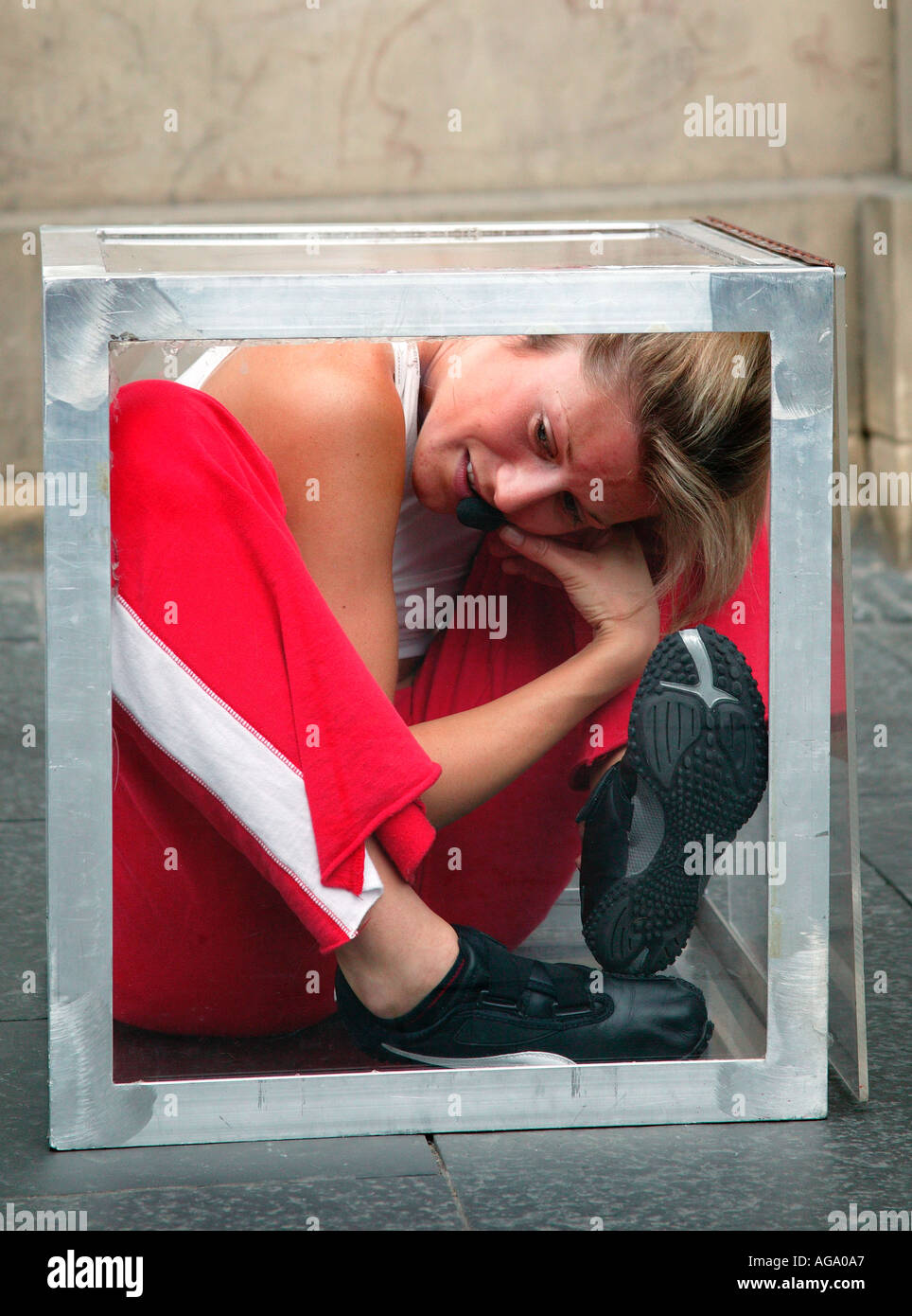 Contortionist box Banque de photographies et d’images à haute ...