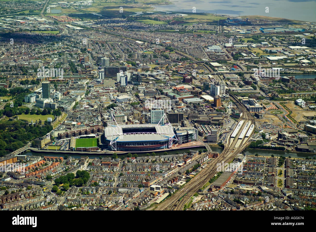 Cardiff millenium stadium aerial Banque de photographies et d’images à ...