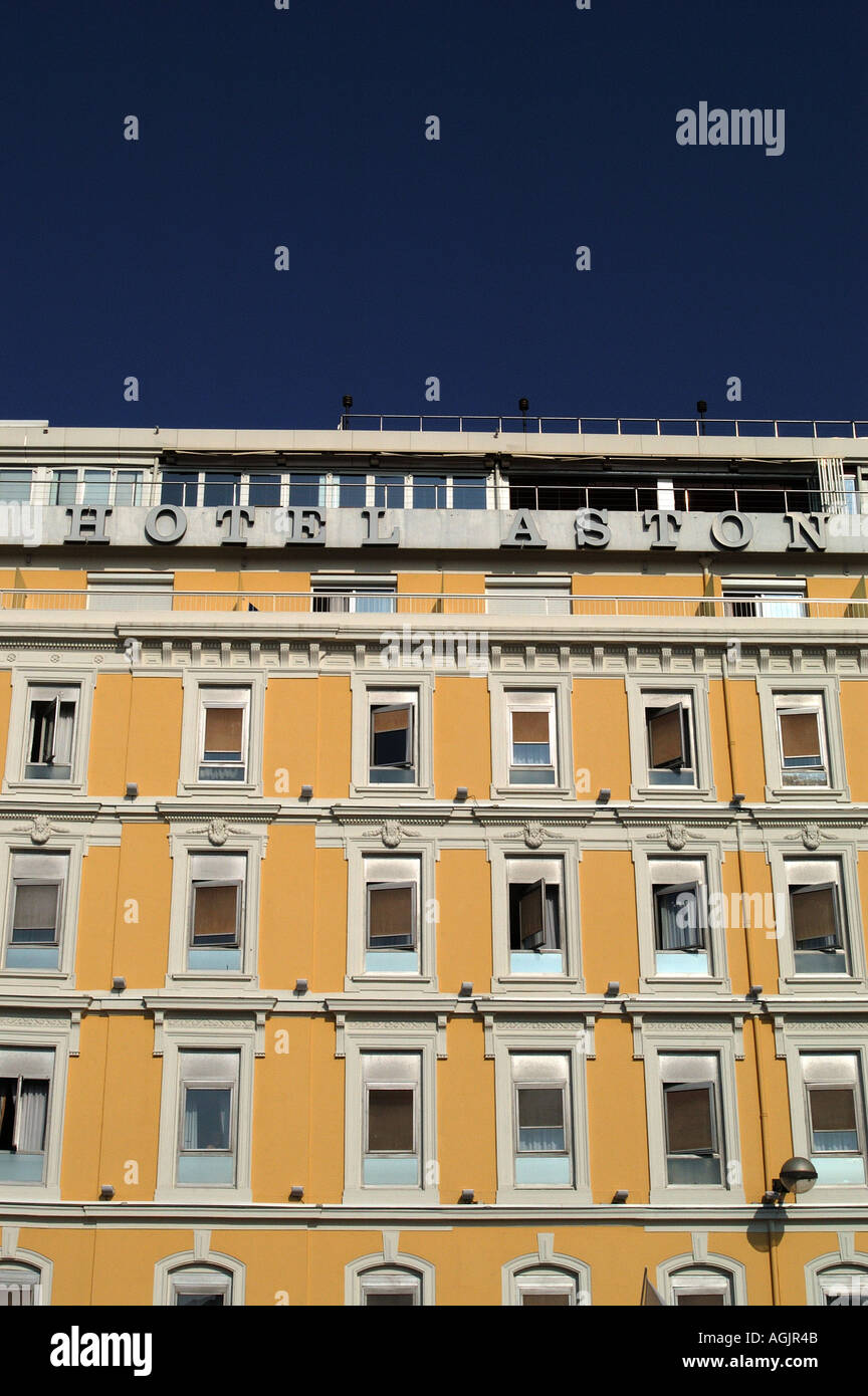 Nis france Banque de photographies et d’images à haute résolution - Alamy