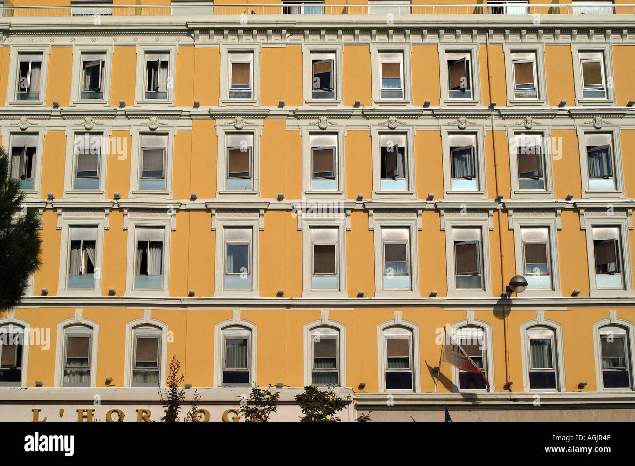 Nis france Banque de photographies et d’images à haute résolution - Alamy
