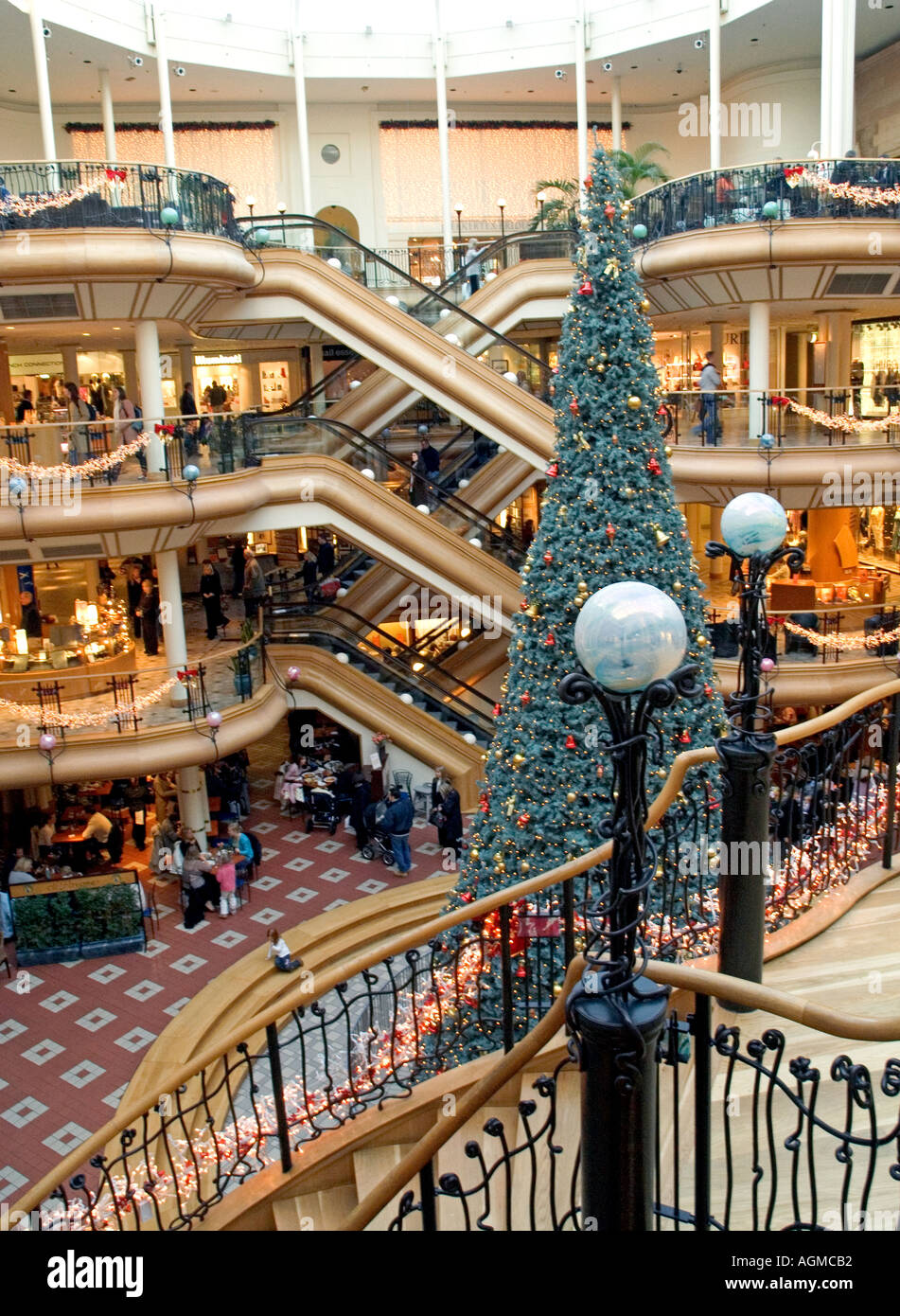 Princes square shopping mall Banque de photographies et d’images à ...