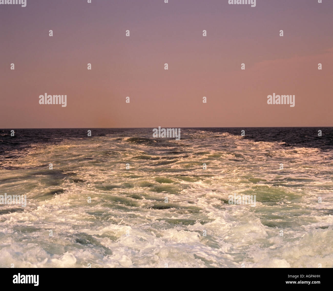 réveil en bateau de croisière, océan Atlantique Photo Stock - Alamy
