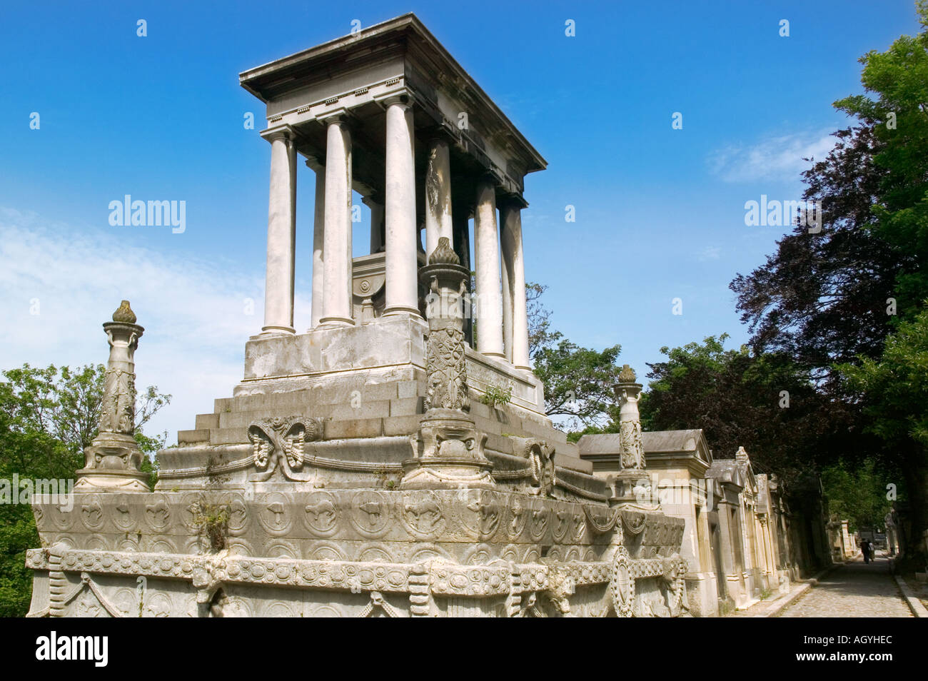 La Princesse Elisabeth Demidoff - Cimetière du Père-Lachaise à Paris ...