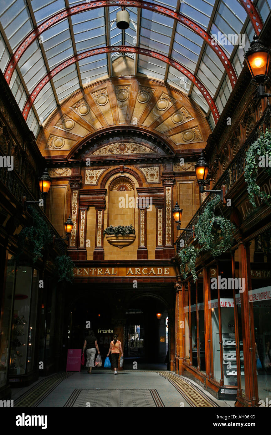 Central arcade Banque de photographies et d’images à haute résolution ...