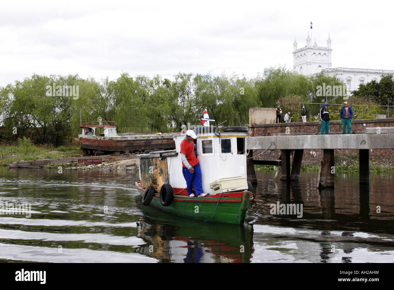 Le port d'asuncion paraguay Banque de photographies et d’images à haute ...