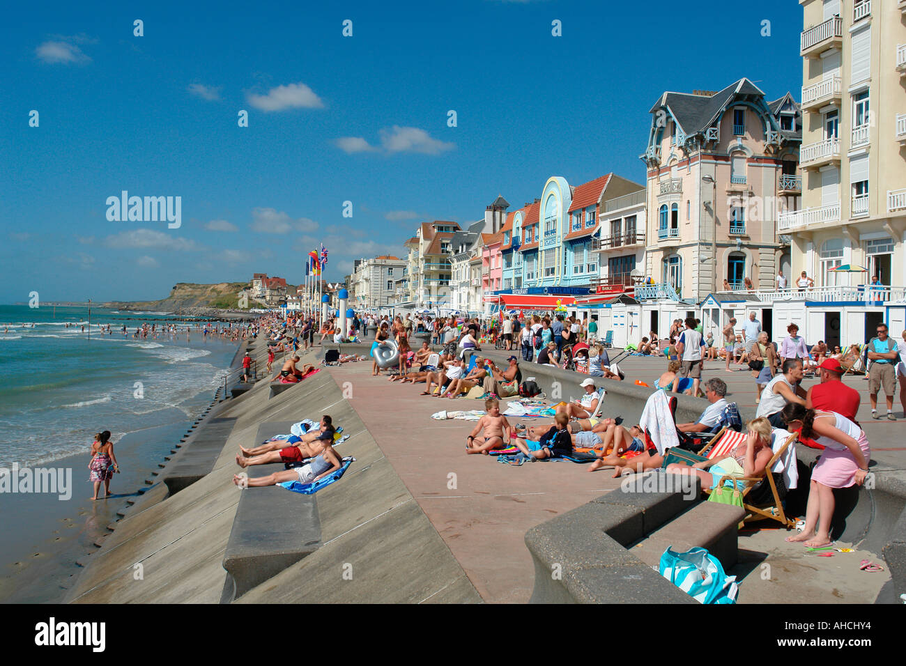 Wimereux front de mer Banque de photographies et d’images à haute résolution - Alamy