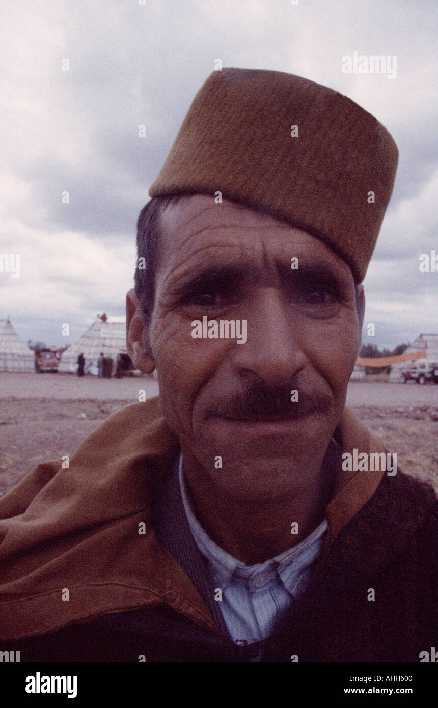 Portrait moroccan man in fez Banque de photographies et d’images à ...