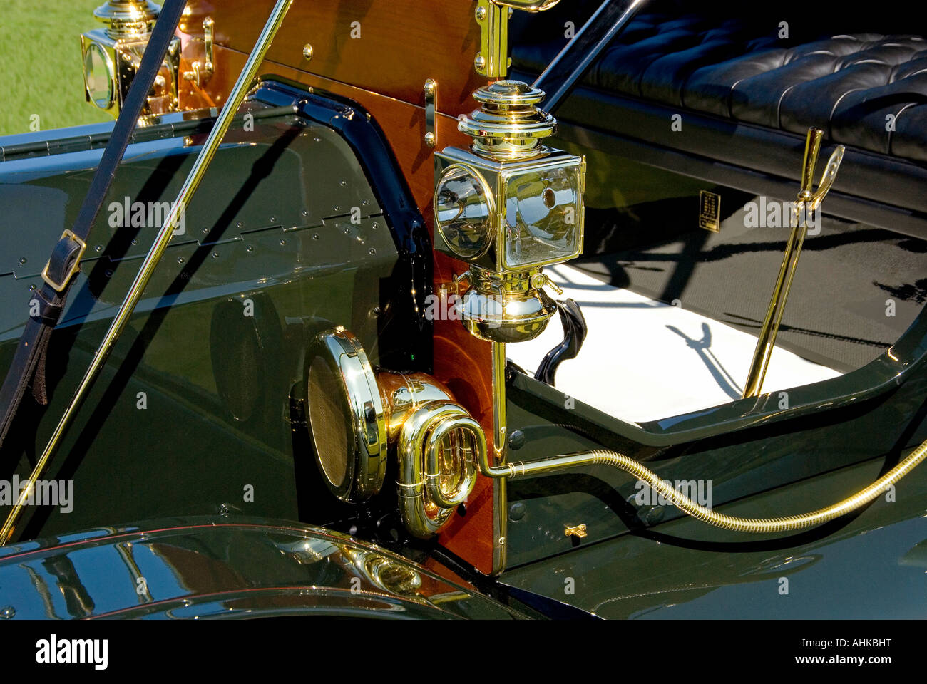Ford model t assembly line Banque de photographies et d’images à haute ...