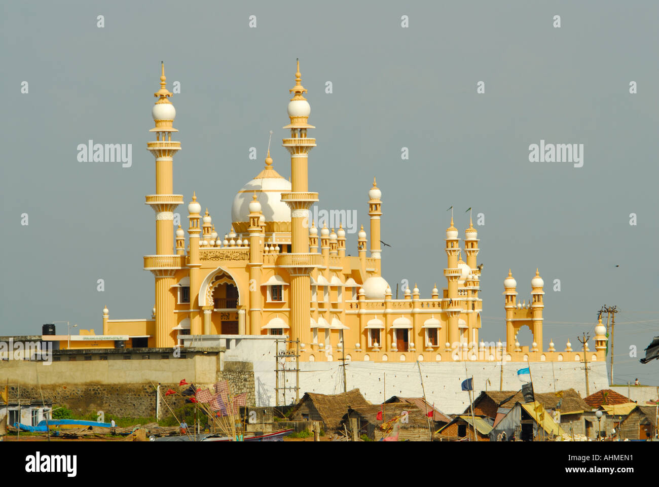 Vizhinjam mosque Banque de photographies et d’images à haute résolution ...