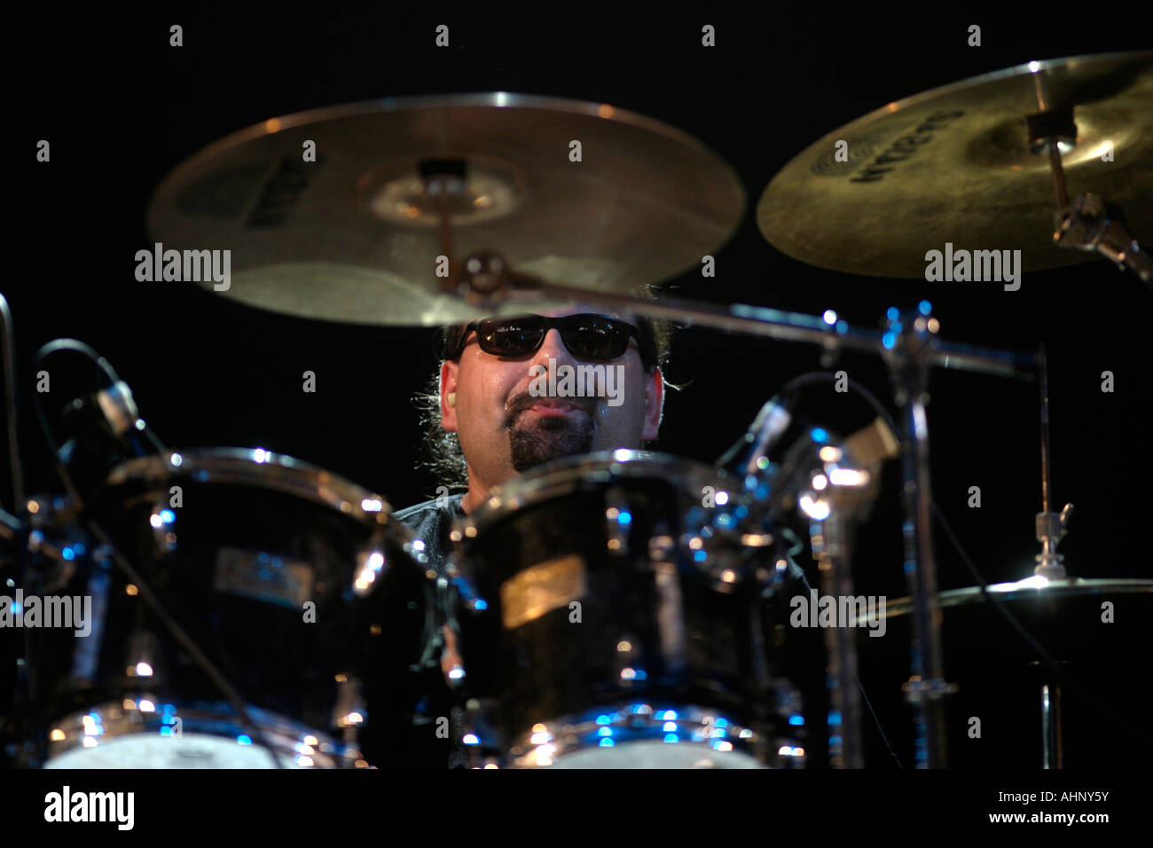 Danny herrera Banque de photographies et d’images à haute résolution ...