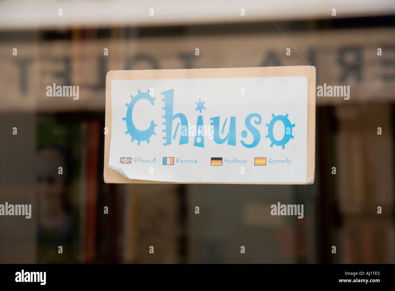 Cerrado sign Banque de photographies et d’images à haute résolution - Alamy