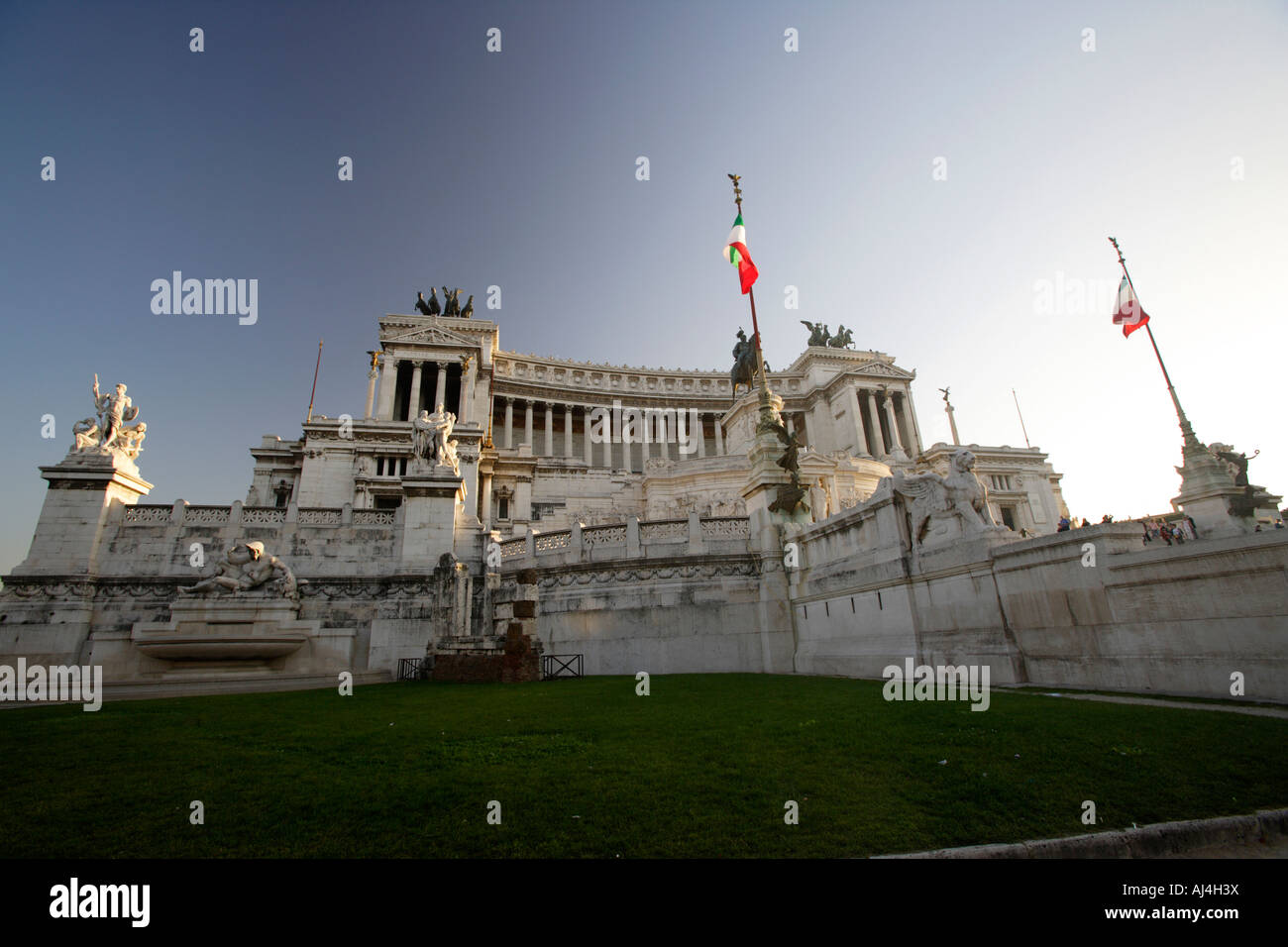 Monument du roi vittorio emmanuele ii Banque de photographies et d ...