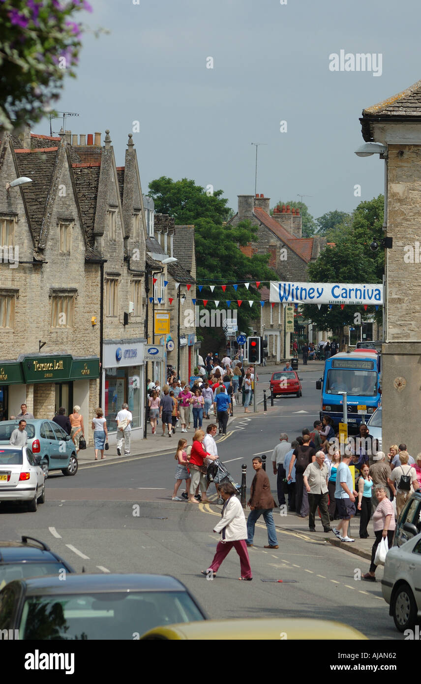 Witney high street Banque de photographies et d’images à haute ...