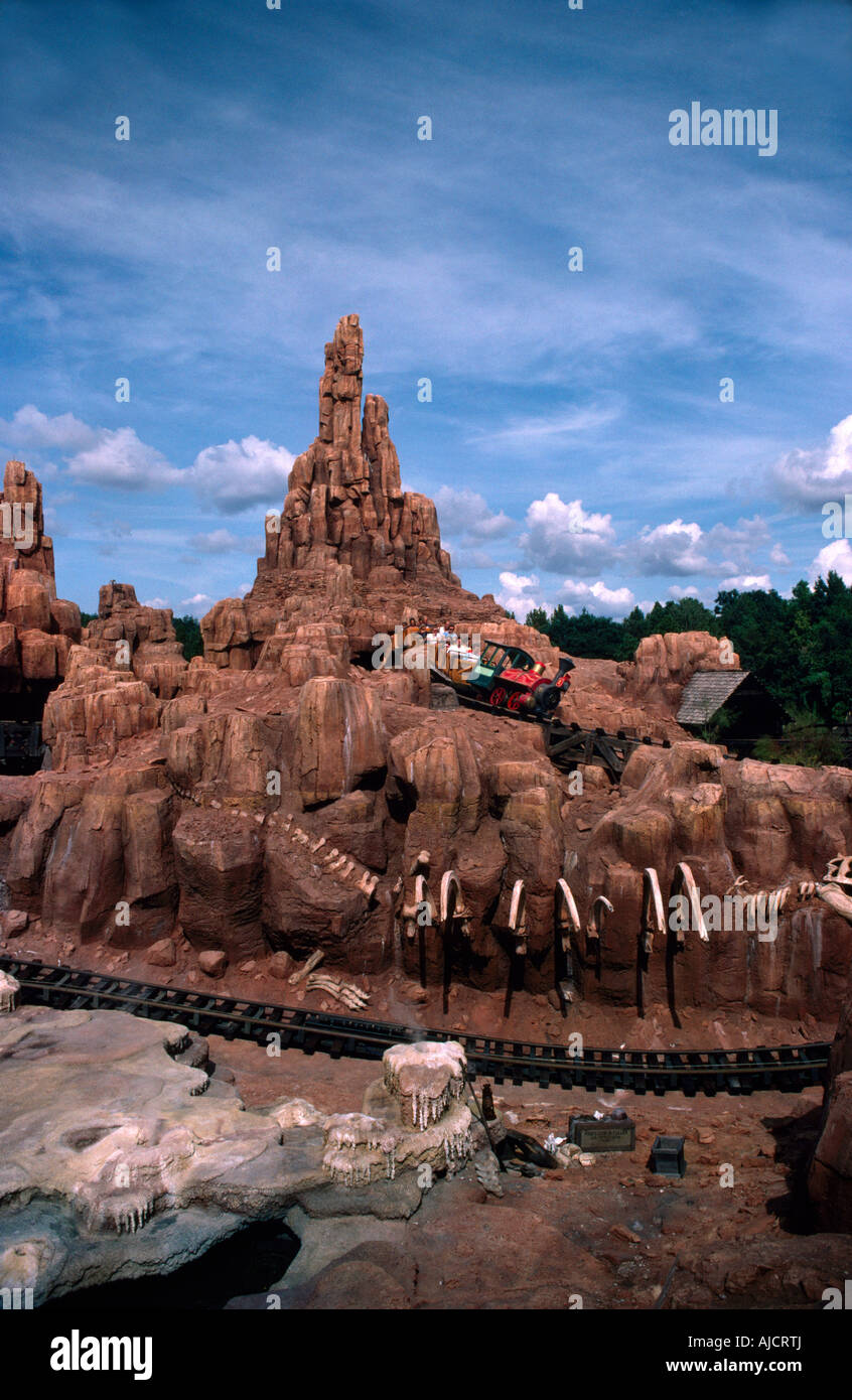 Big thunder mountain paris Banque de photographies et d’images à haute ...