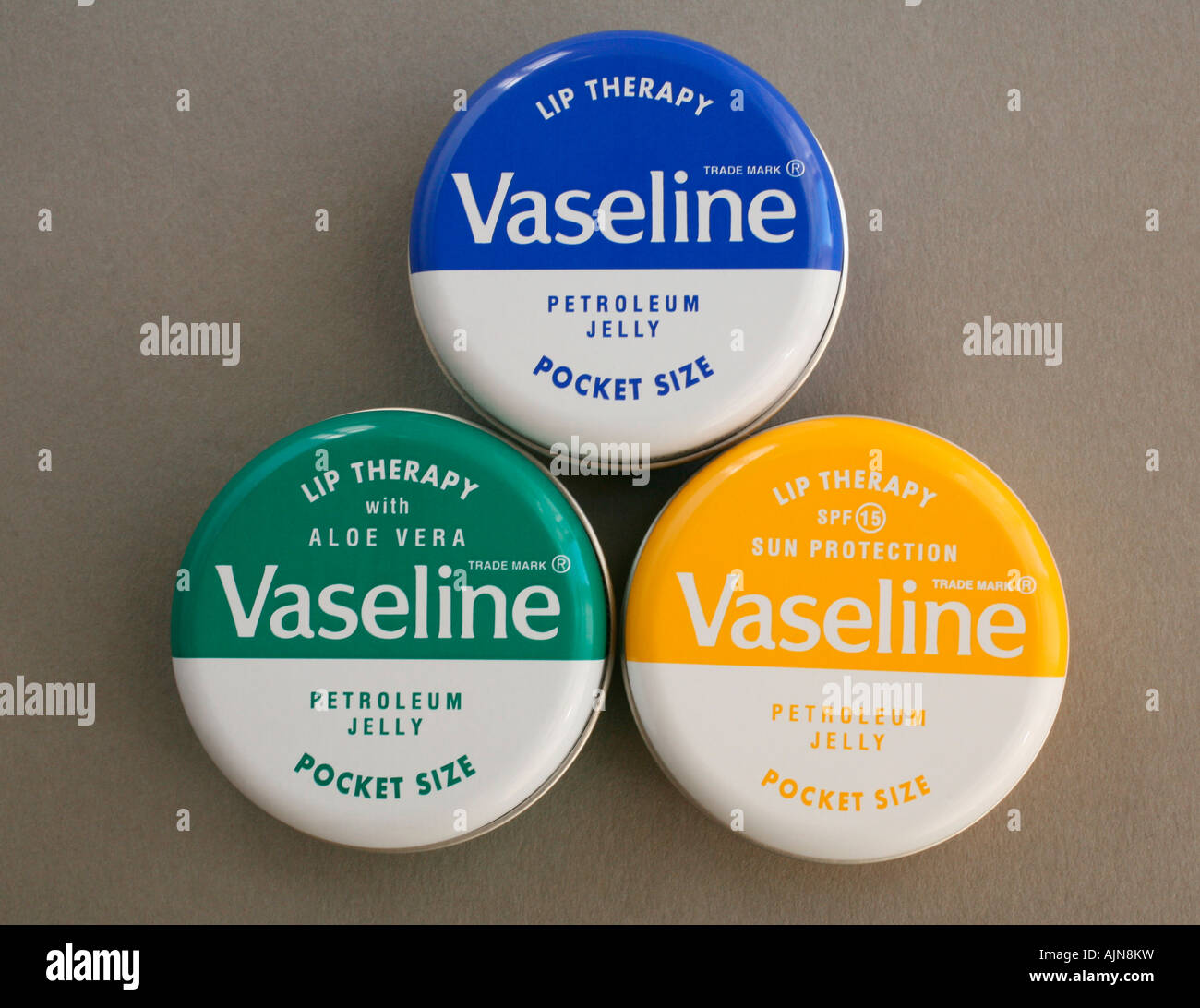 Pot de vaseline Banque de photographies et d’images à haute résolution ...