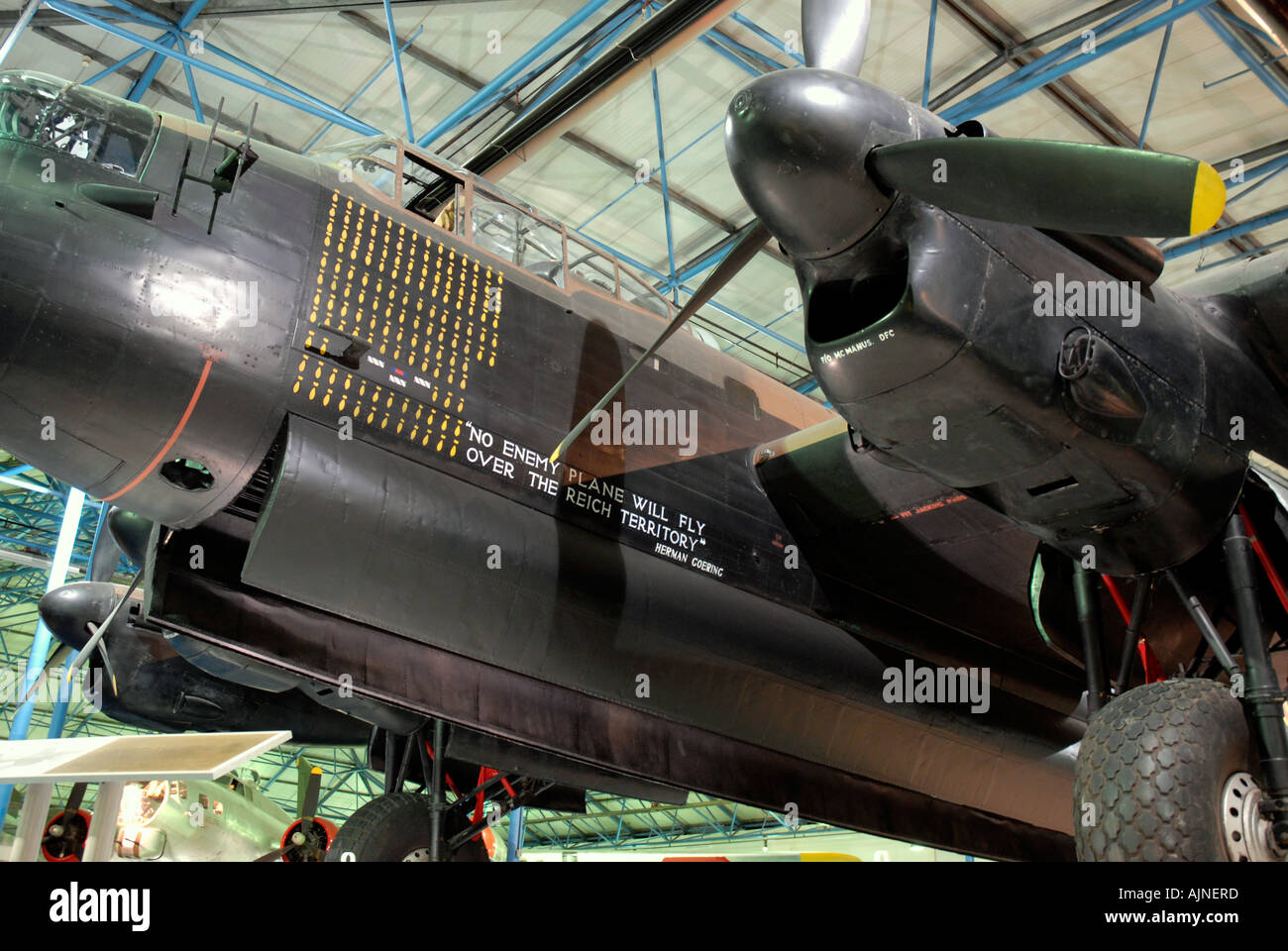 Avro lancaster museum Banque de photographies et d’images à haute ...