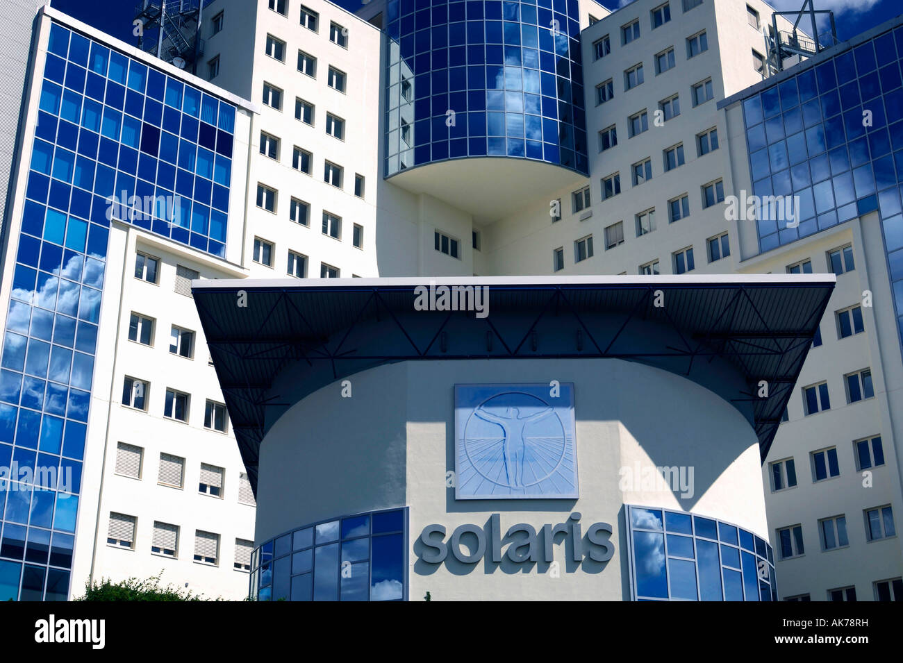 Solaris bank Banque de photographies et d’images à haute résolution - Alamy