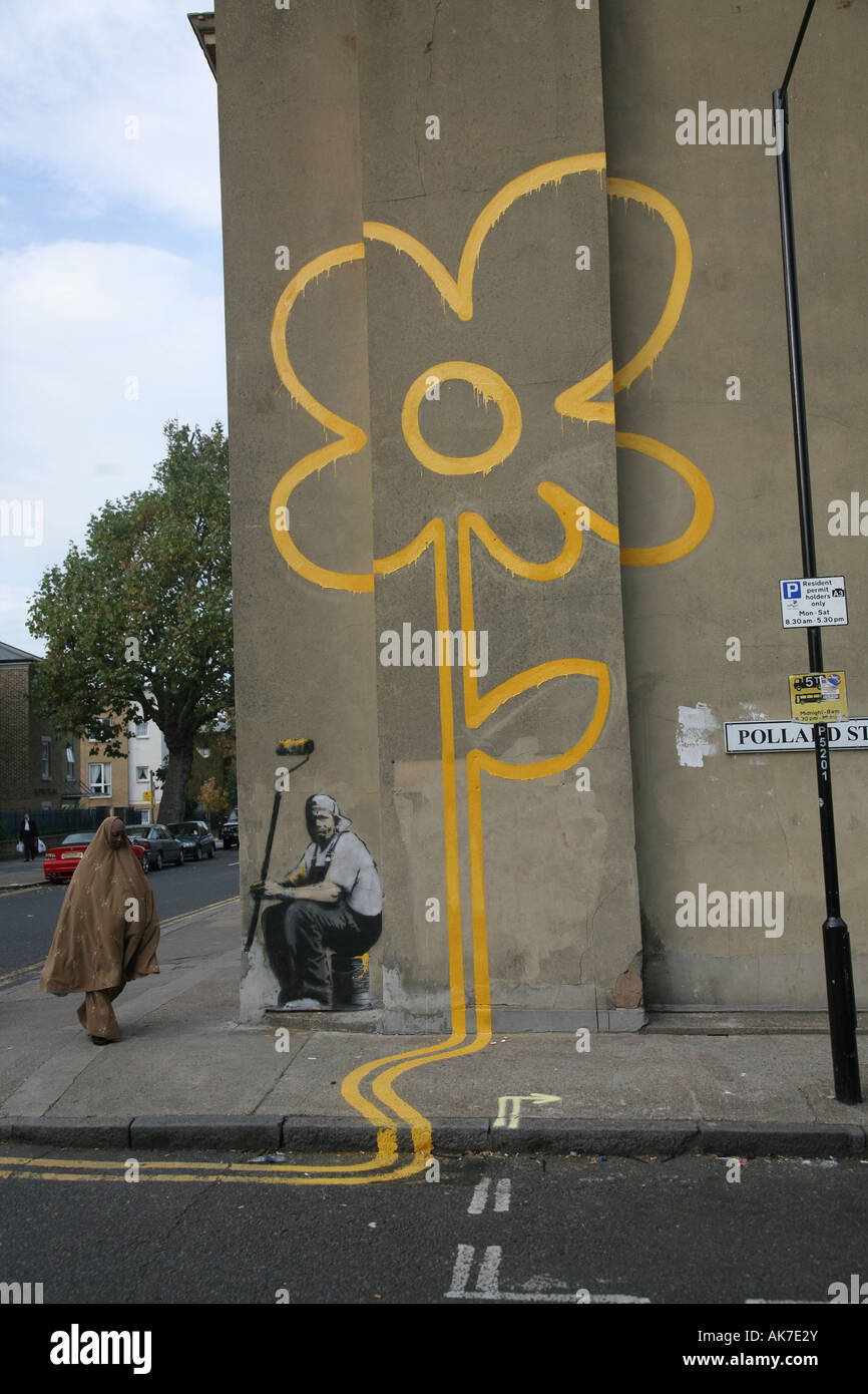 Banksy street art Banque de photographies et d’images à haute ...