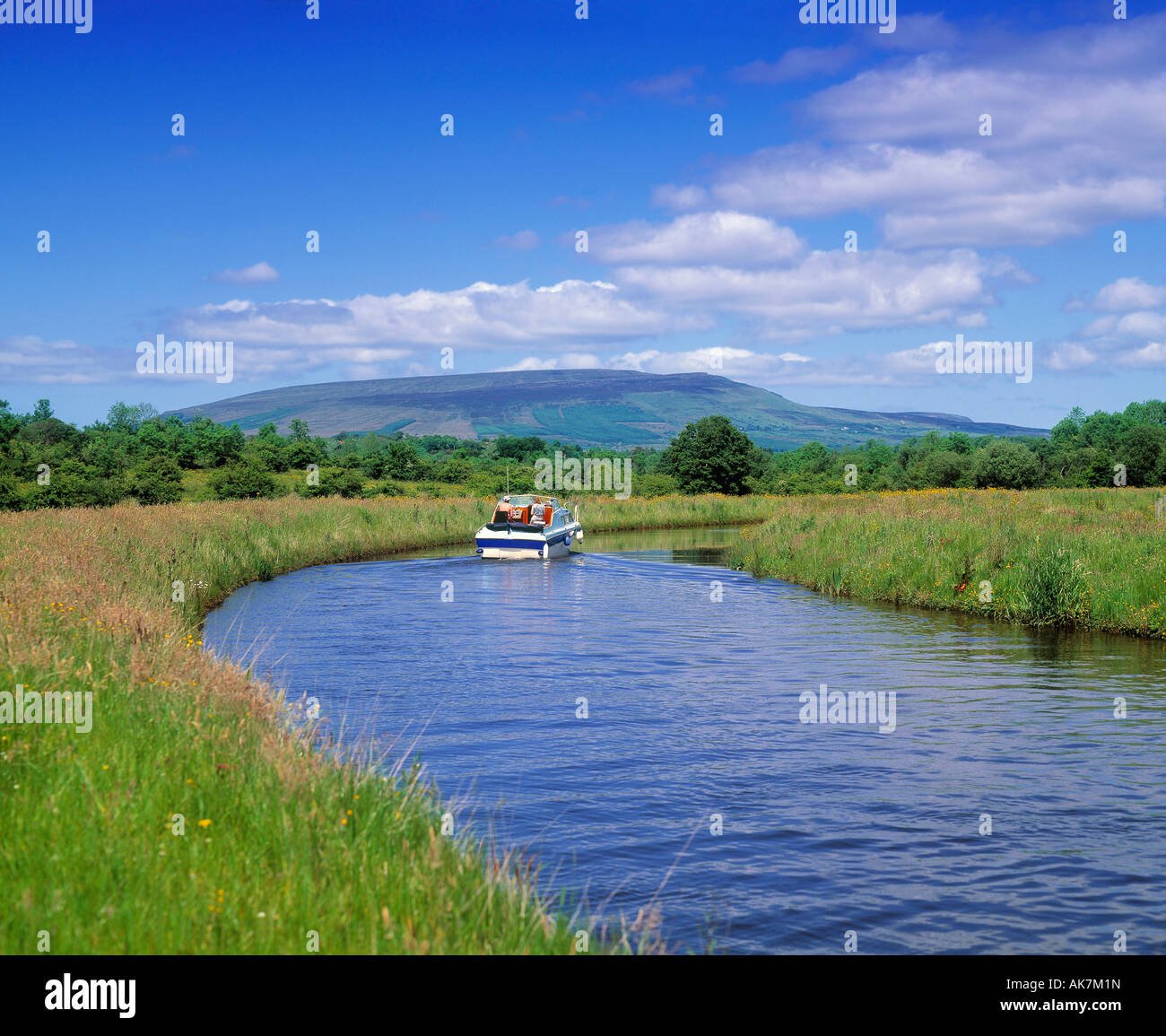 Voie navigable shannon erne Banque de photographies et d’images à haute ...