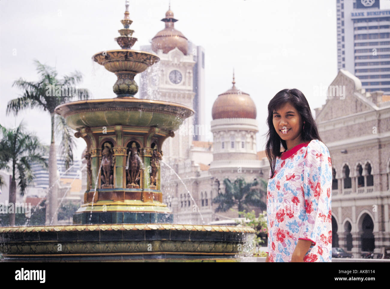 Malay girl Banque de photographies et d’images à haute résolution - Alamy