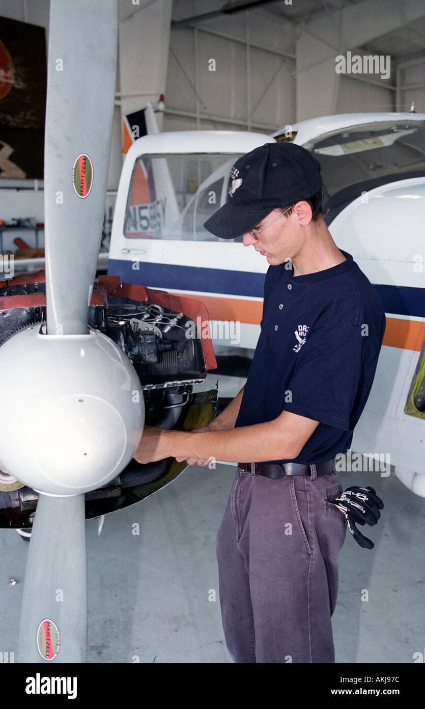 Mecano avion Banque de photographies et d’images à haute résolution - Alamy