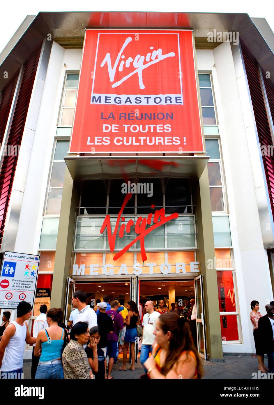 Virgin megastore Banque de photographies et d’images à haute résolution ...